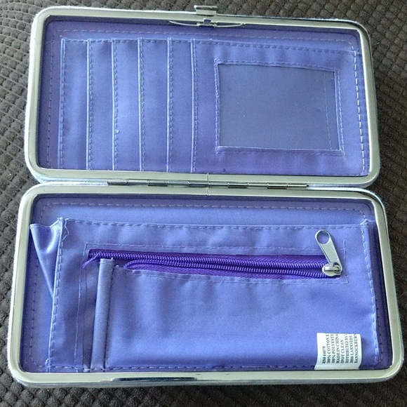 unknown | Bags | Clutch Wallet | Poshmark